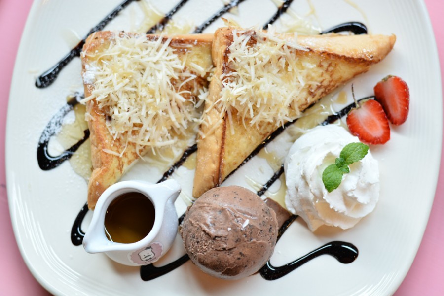 อิ่มท้องกับข้าวเย็น แล้วต้องมาต่อของหวานแสนอร่อย ที่ Mr. Toast