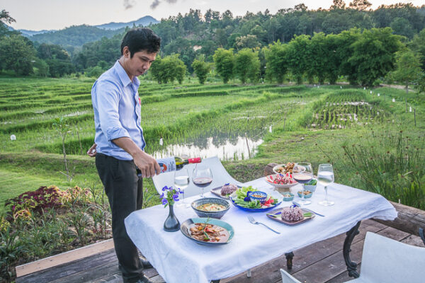 ANNA FARM & EATERY ทานข้าว จิบเครื่องดื่มท่ามกลาง ธรรมชาติ