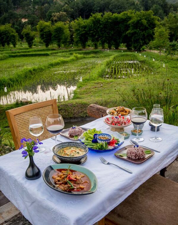 ANNA FARM & EATERY ทานข้าว จิบเครื่องดื่มท่ามกลาง ธรรมชาติ