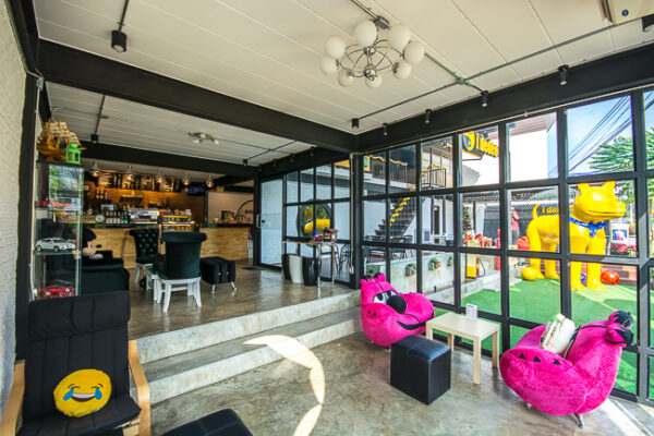 ร้านกาแฟดี๊ดี ทำให้ชีวิตดี๊ดี ที่ I Dedee Cafe