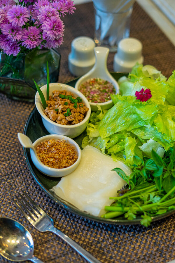ทั้งไทยและเทศ ฟิวชั่นหลากเมนู ร้านสไตล์ของเก่าที่ Betel Box Restaurant