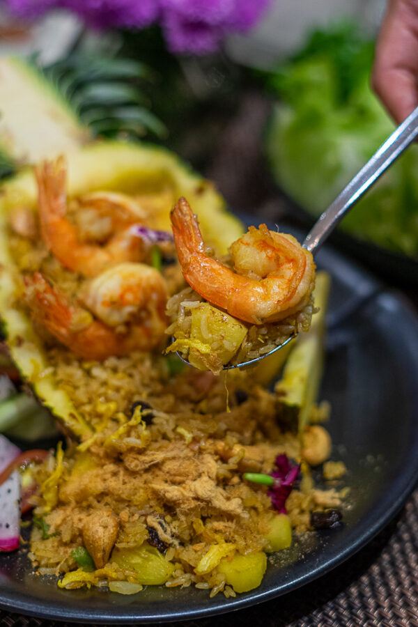 ทั้งไทยและเทศ ฟิวชั่นหลากเมนู ร้านสไตล์ของเก่าที่ Betel Box Restaurant