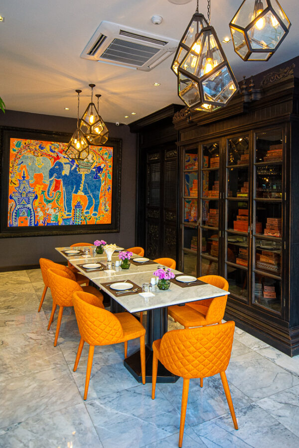 ทั้งไทยและเทศ ฟิวชั่นหลากเมนู ร้านสไตล์ของเก่าที่ Betel Box Restaurant