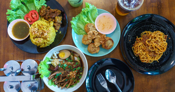 จัดเต็มกับเมนูฮาลาลรสเด็ด ครบเครื่อง ในราคาที่จ่ายสบาย ๆ ที่ Mama's Kitchen