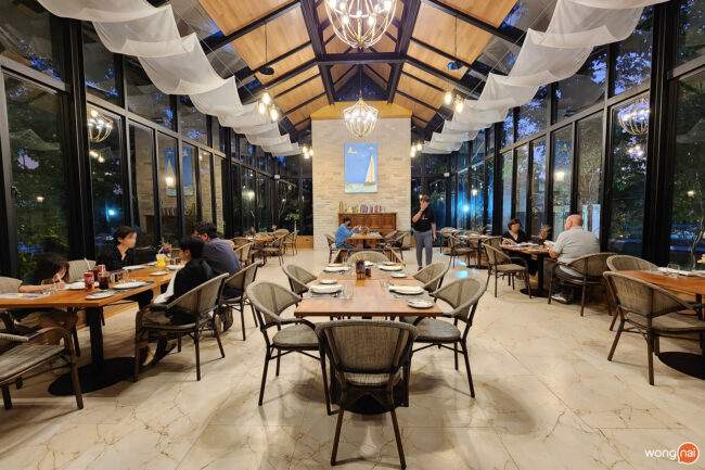 สัมผัสอาหารอิตาเลียนในเรือนกระจกกลางป่าธรรมชาติ Gioia Ristorante